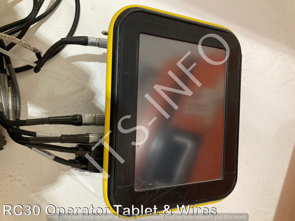 Ref.1114 Leica RC30 Film Camera – New Tech Services