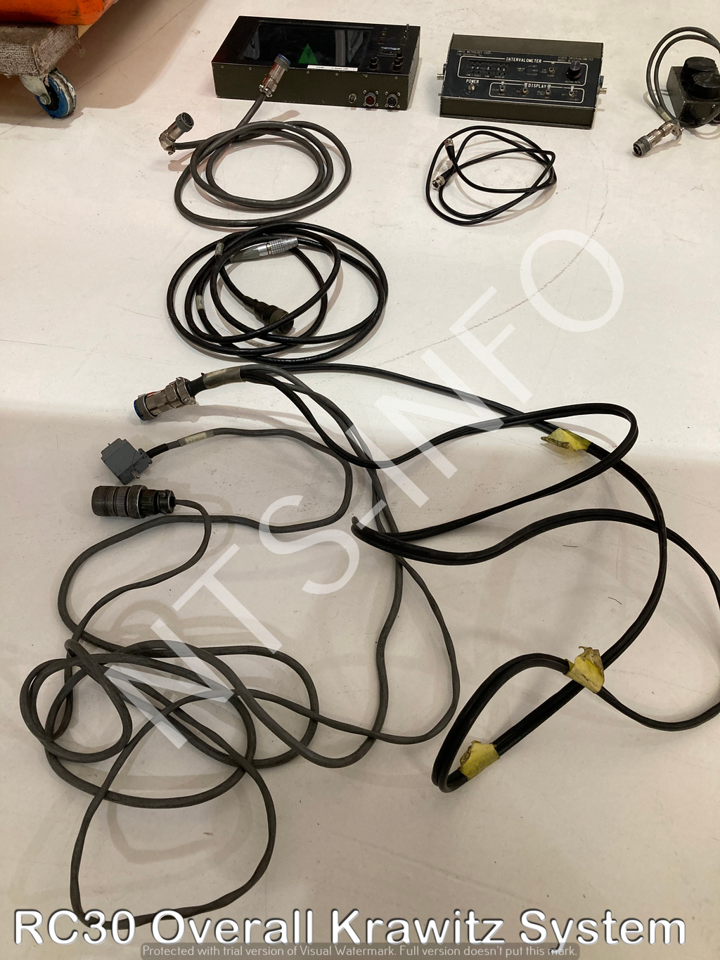 Ref.1114 Leica RC30 Film Camera – New Tech Services